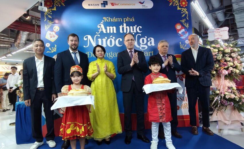 Chúc mừng Ngày Quốc khánh Liên bang Nga - Phô mai Hun khói SOLSE